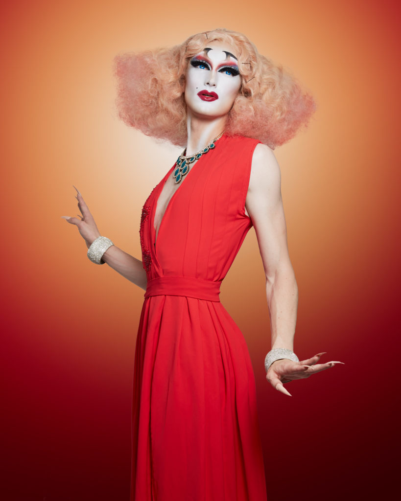 KINGCHEFS and DRAGQUEENS - L'Agence d'artistes DRAGQUEENS Paris